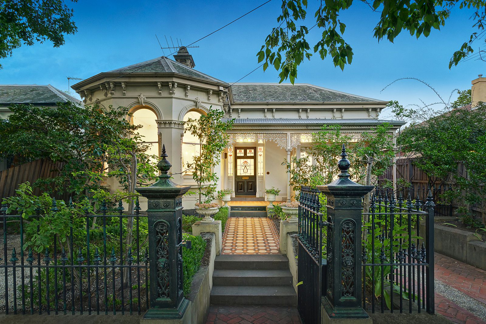 5 Avondale Road, Armadale | Property History & Address Research | Domain