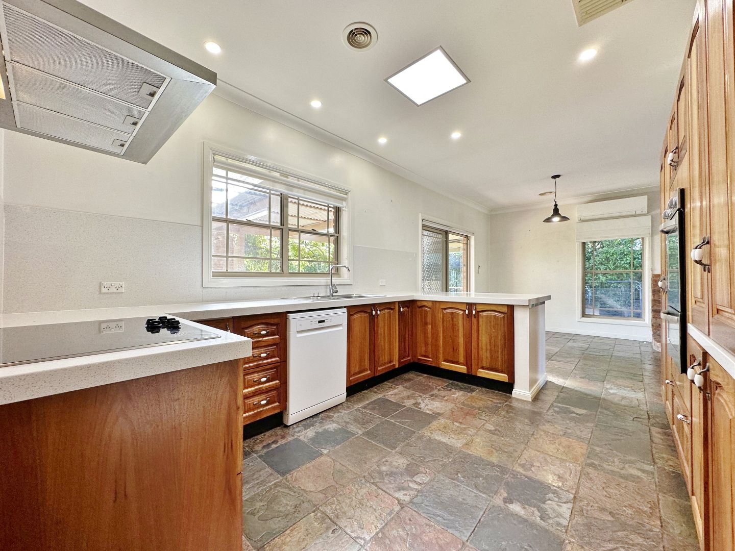 110 Blackett Avenue, Young NSW 2594 - House For Rent | Domain