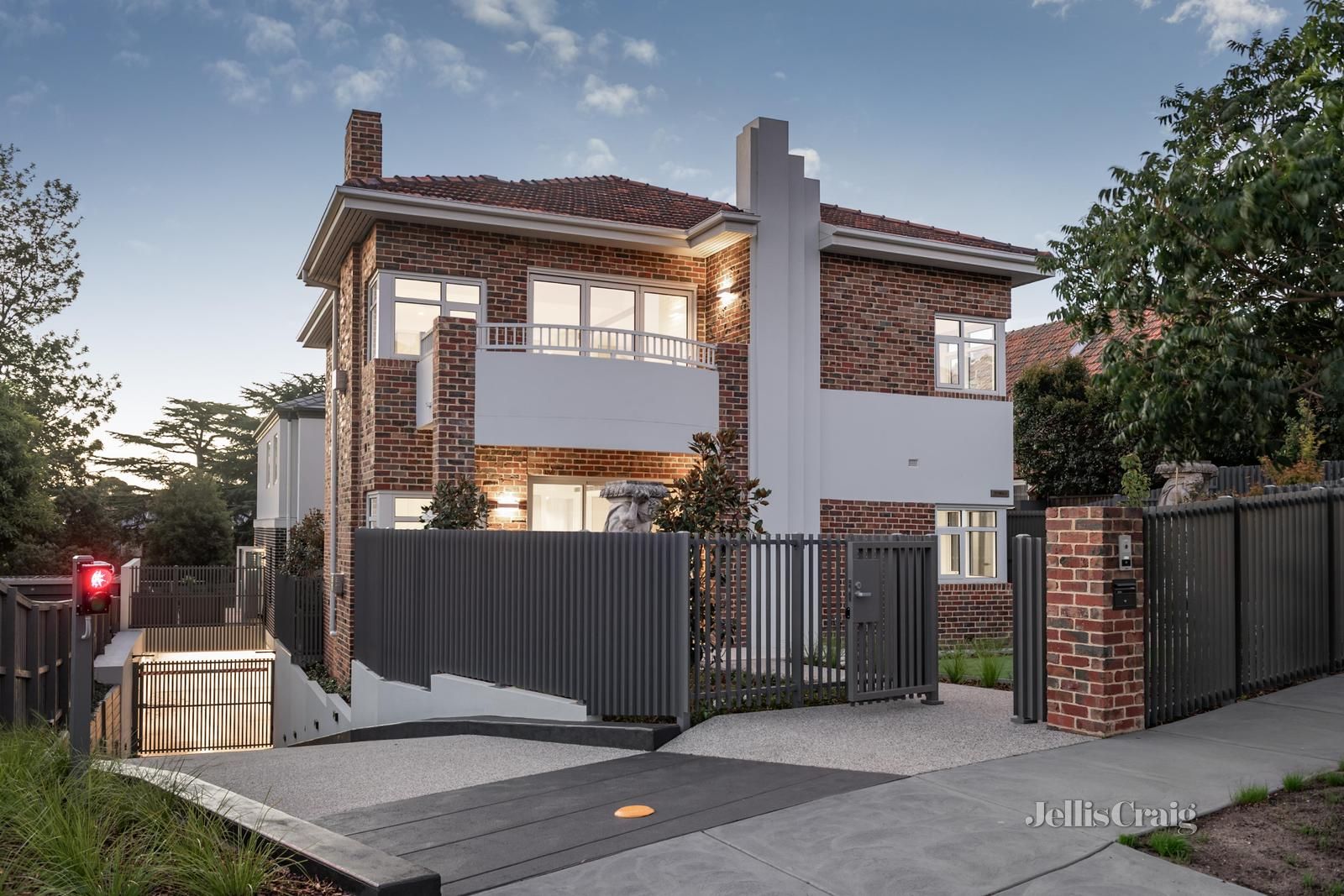 3 & 4/4 Hyton Crescent, Kew VIC 3101 | Domain