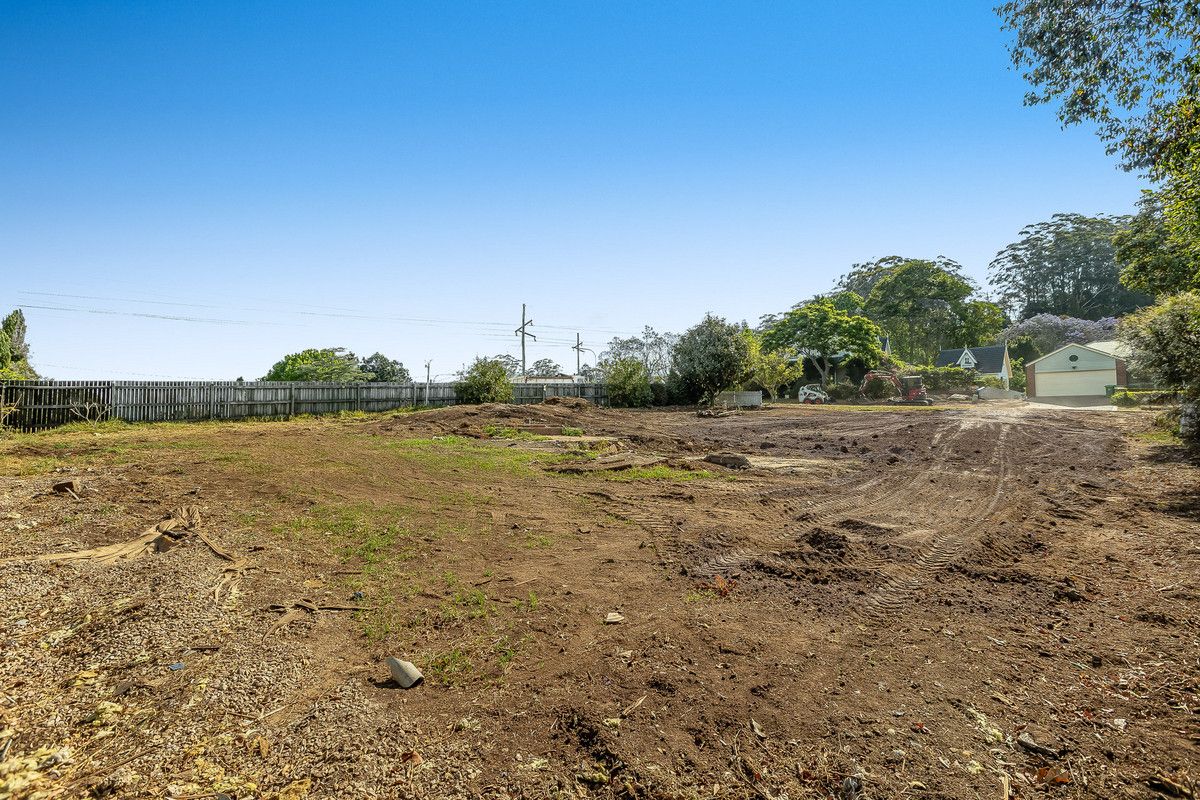 20 Mackenzie Street, Mount Lofty QLD 4350 | Domain