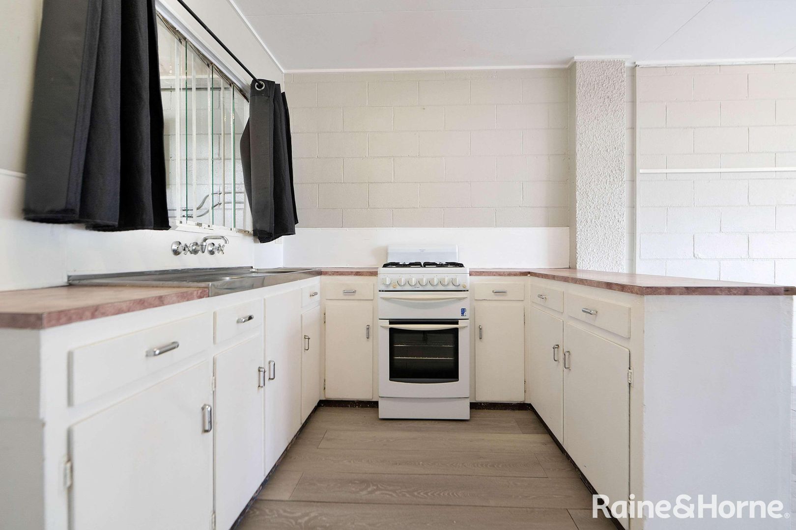 2/103 Milton Street, Mackay QLD 4740 - Apartment For Rent | Domain