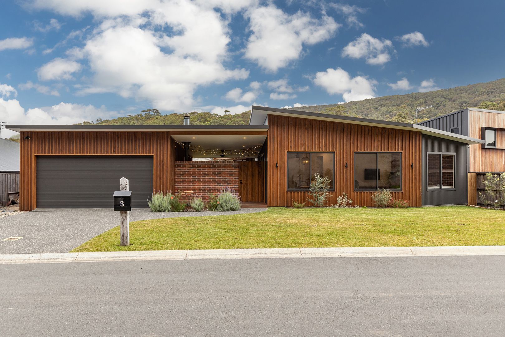 8 Reef Circuit, Blueys Beach NSW 2428 - House For Rent | Domain