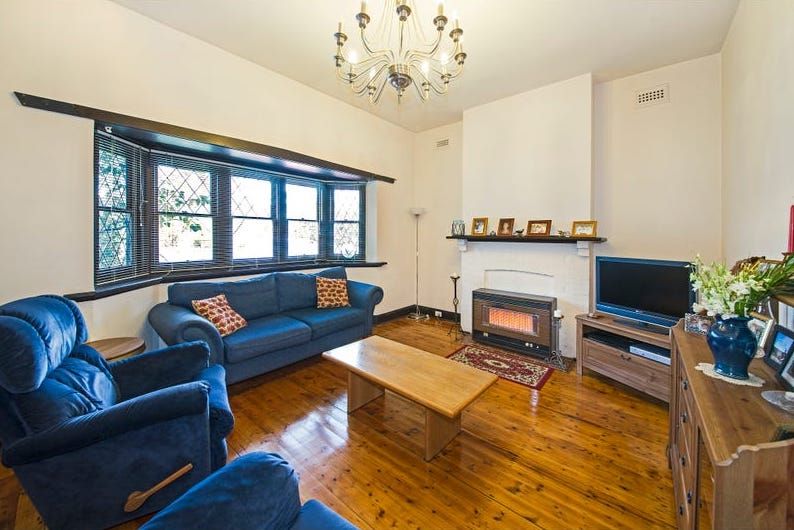 32 Laura St, Caulfield South VIC 3162 - House For Rent | Domain