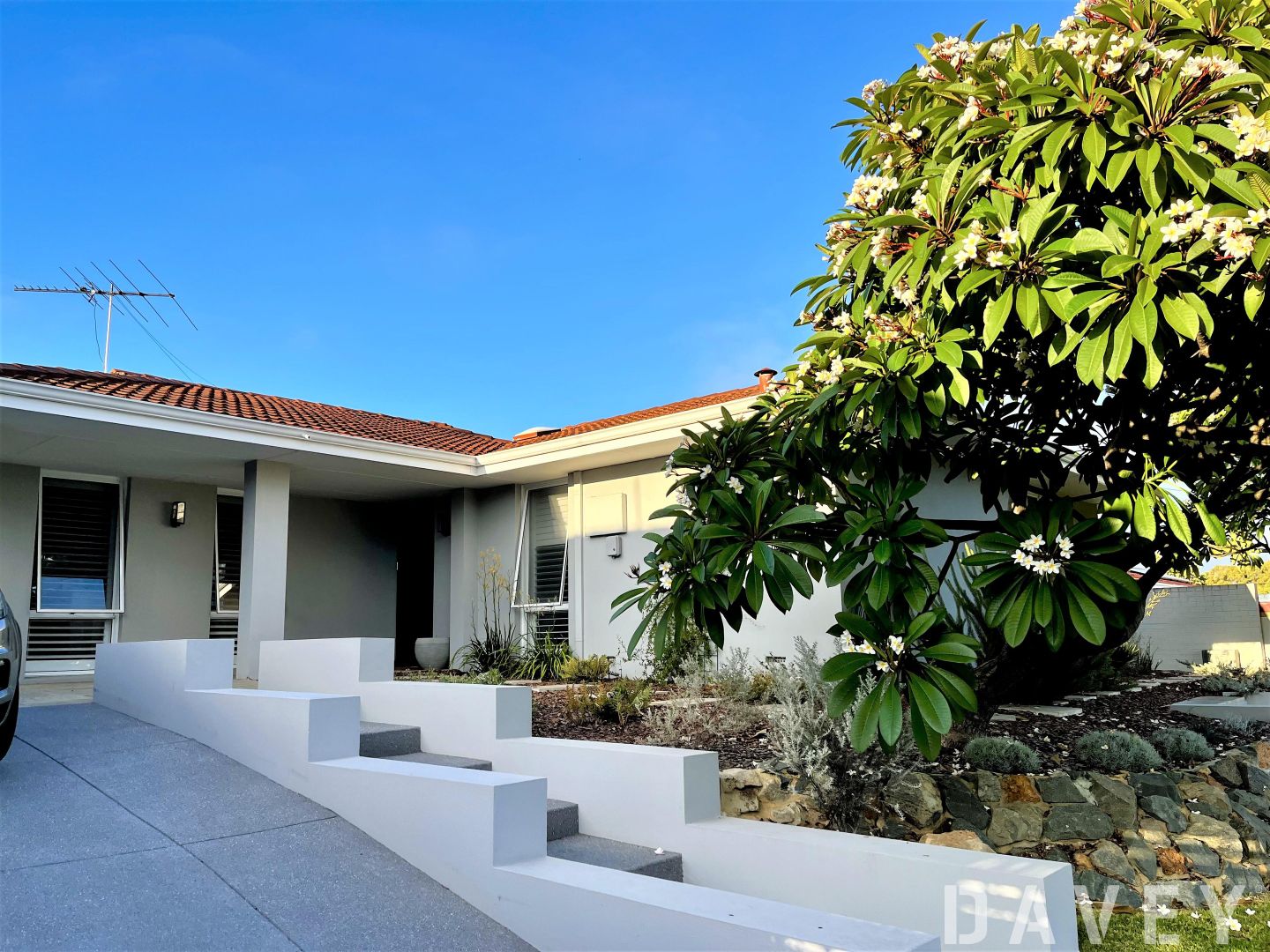 106 Lynn Street, Trigg WA 6029 - House For Rent - $1,200 | Domain