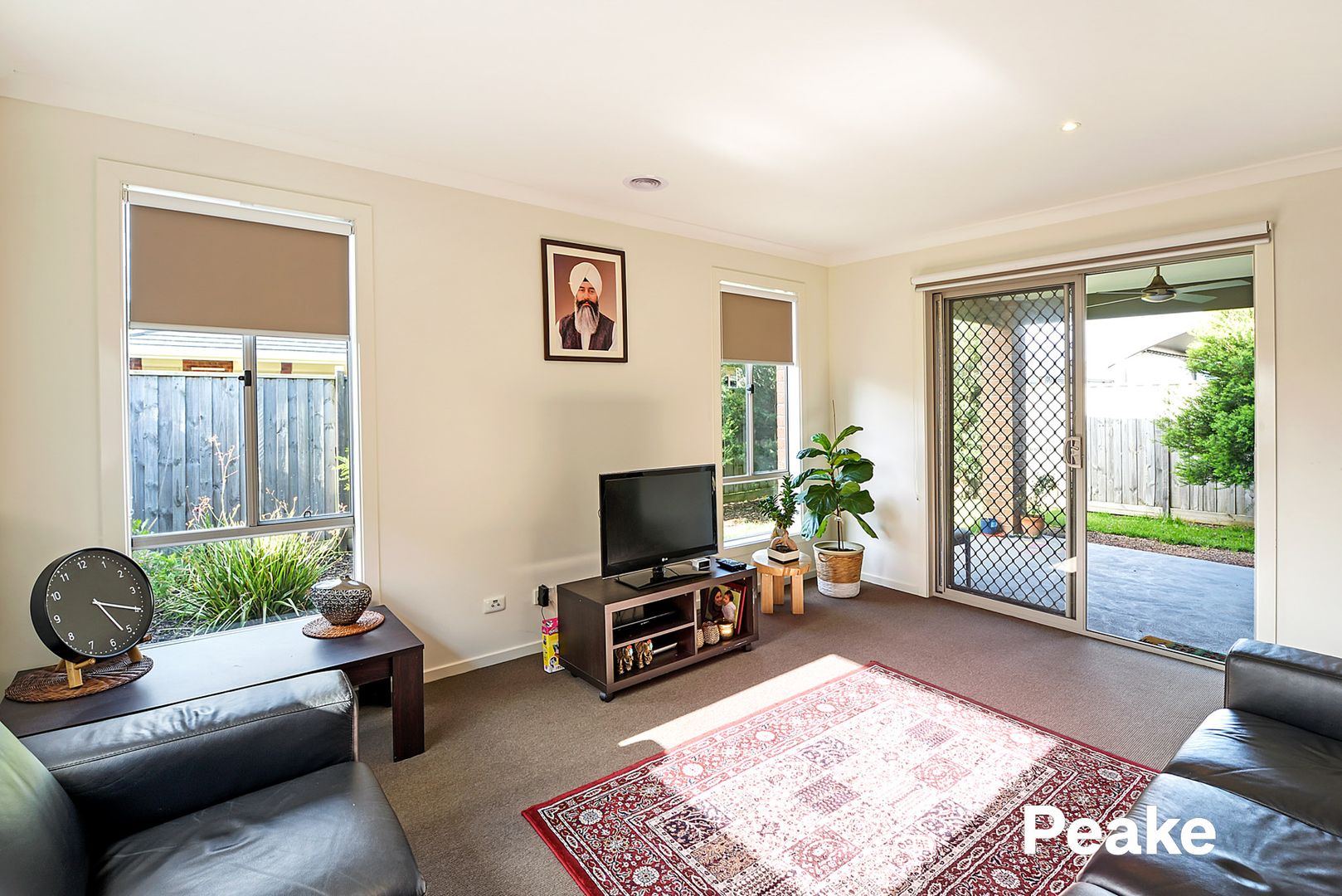 27 Barwon Street, Clyde North VIC 3978 - House For Rent | Domain
