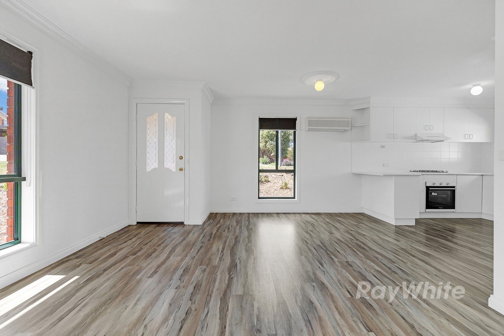 2/14 Sherwood Drive, Flora Hill VIC 3550 | Domain