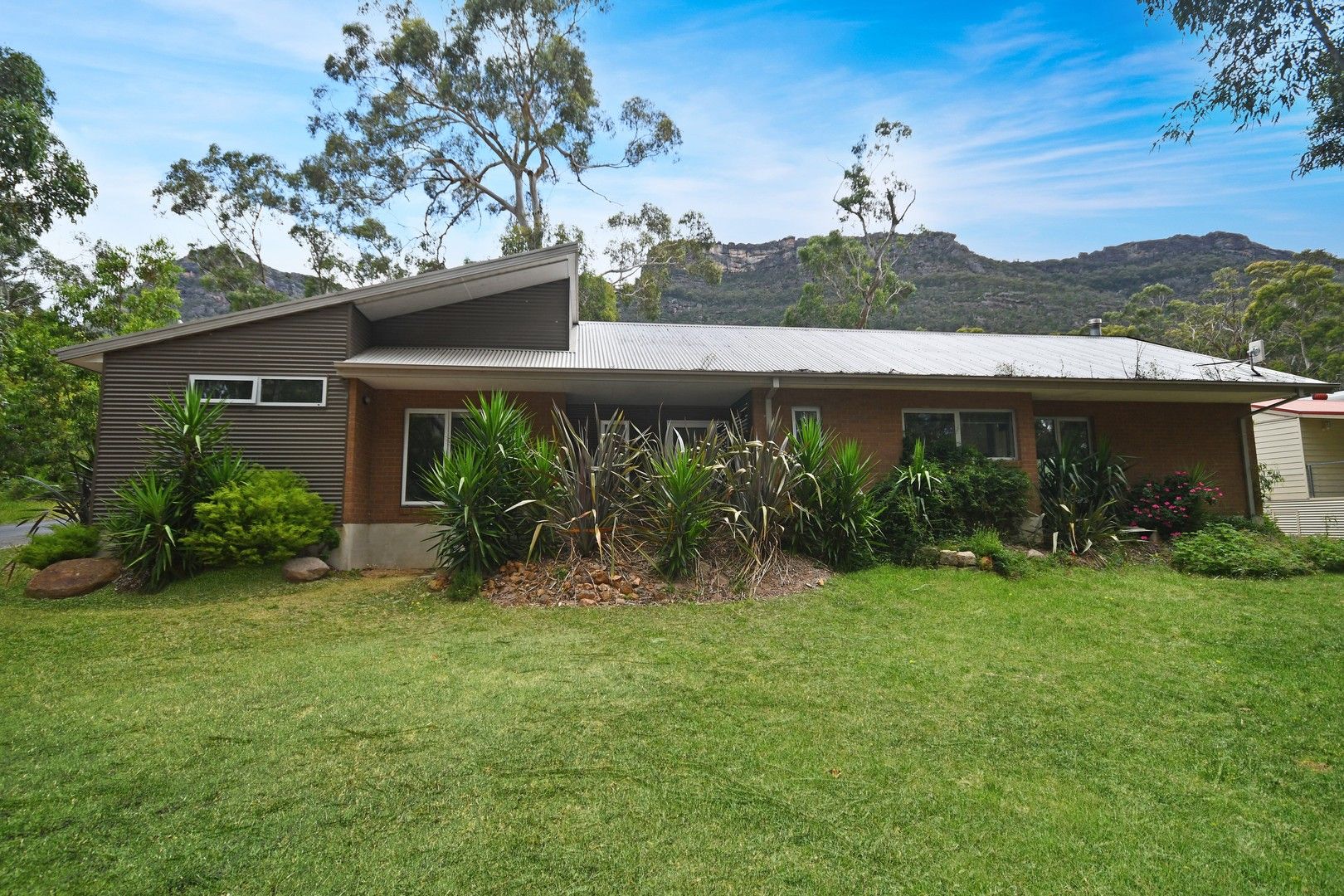 2 Young Rd, Halls Gap VIC 3381 | Domain