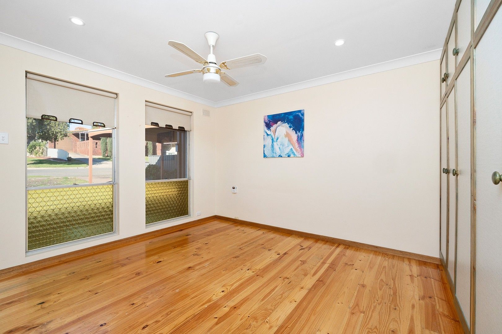 8 Plews Avenue, Valley View SA 5093 - House For Rent | Domain