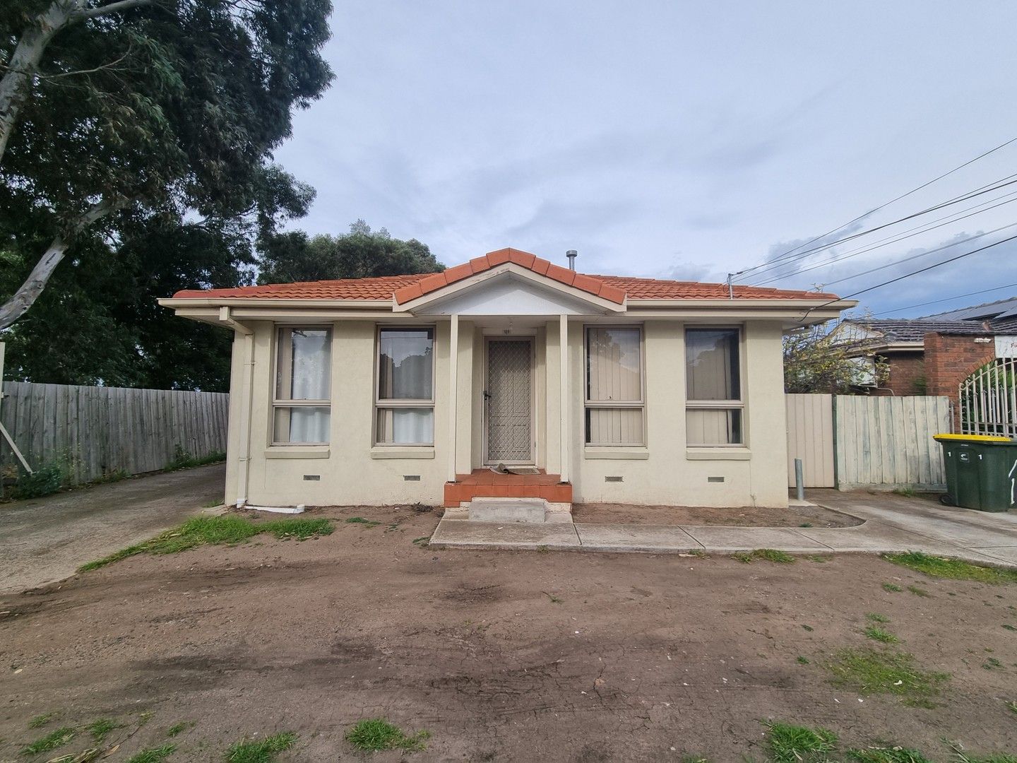 1/1 Robyn Avenue, Albanvale VIC 3021 - House For Rent - $350 | Domain