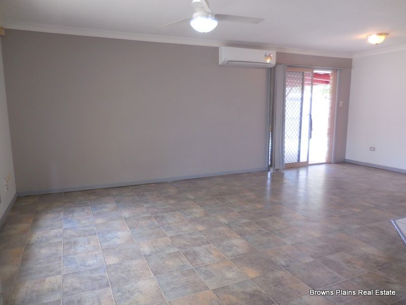 65 Middle Road, Hillcrest QLD 4118 - House For Rent | Domain