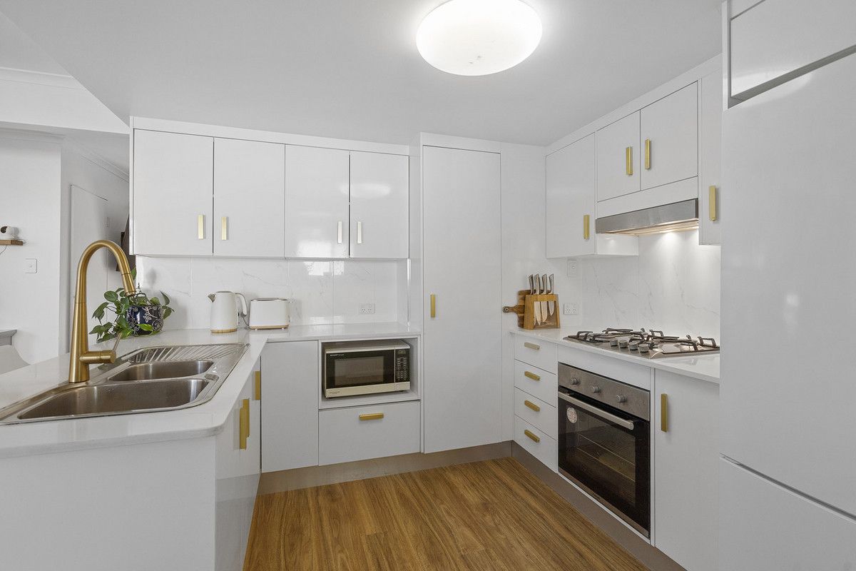 3/10 Adrian Place, Wishart QLD 4122 - Townhouse For Rent | Domain