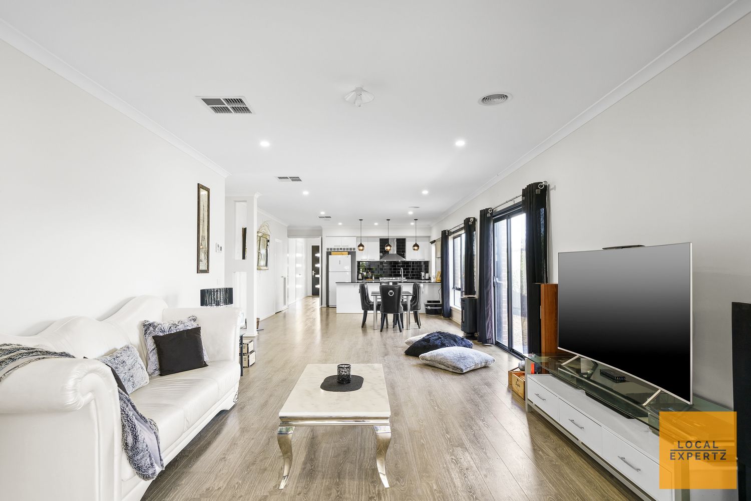 1 Enterprise Circuit, Fraser Rise VIC 3336 | Domain