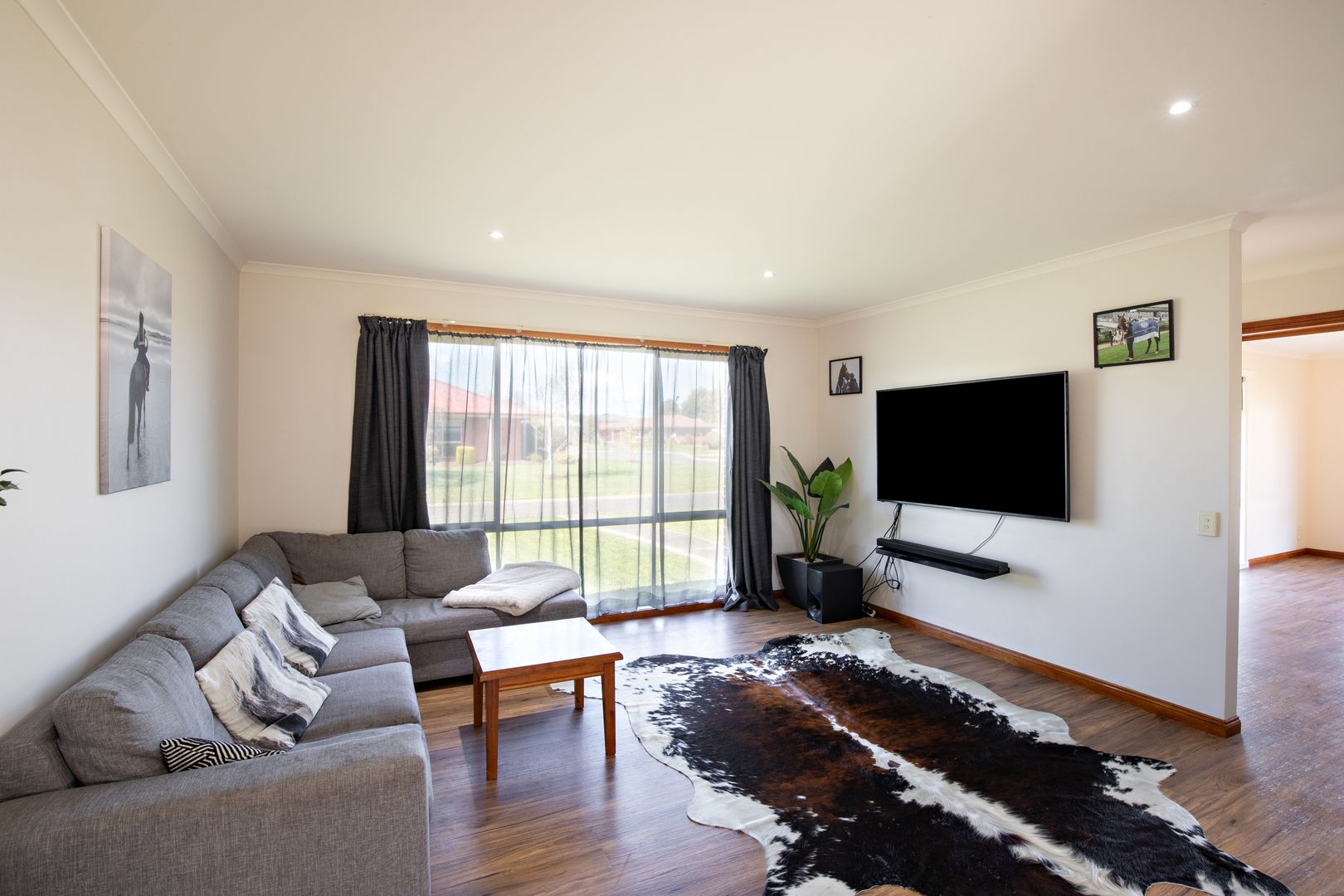 23 Douglas Close, Miners Rest VIC 3352 | Domain