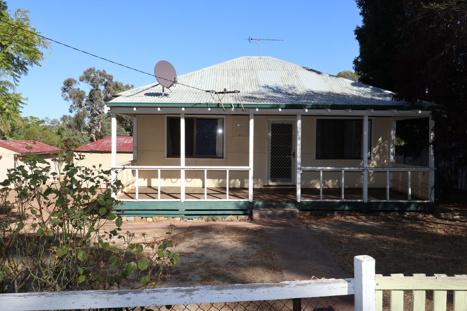 32 Butler Street, Narrogi | Property History & Address Research | Domain