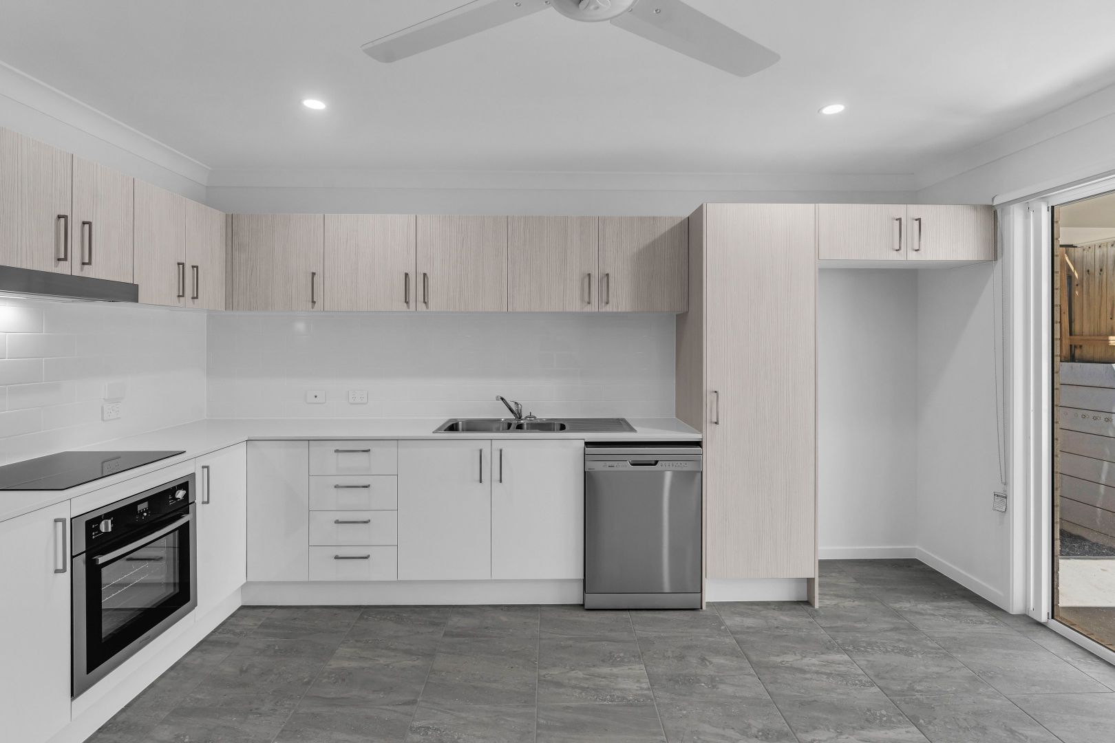 13A Templeton Street, Logan Reserve QLD 4133 - House For Rent - $480 ...