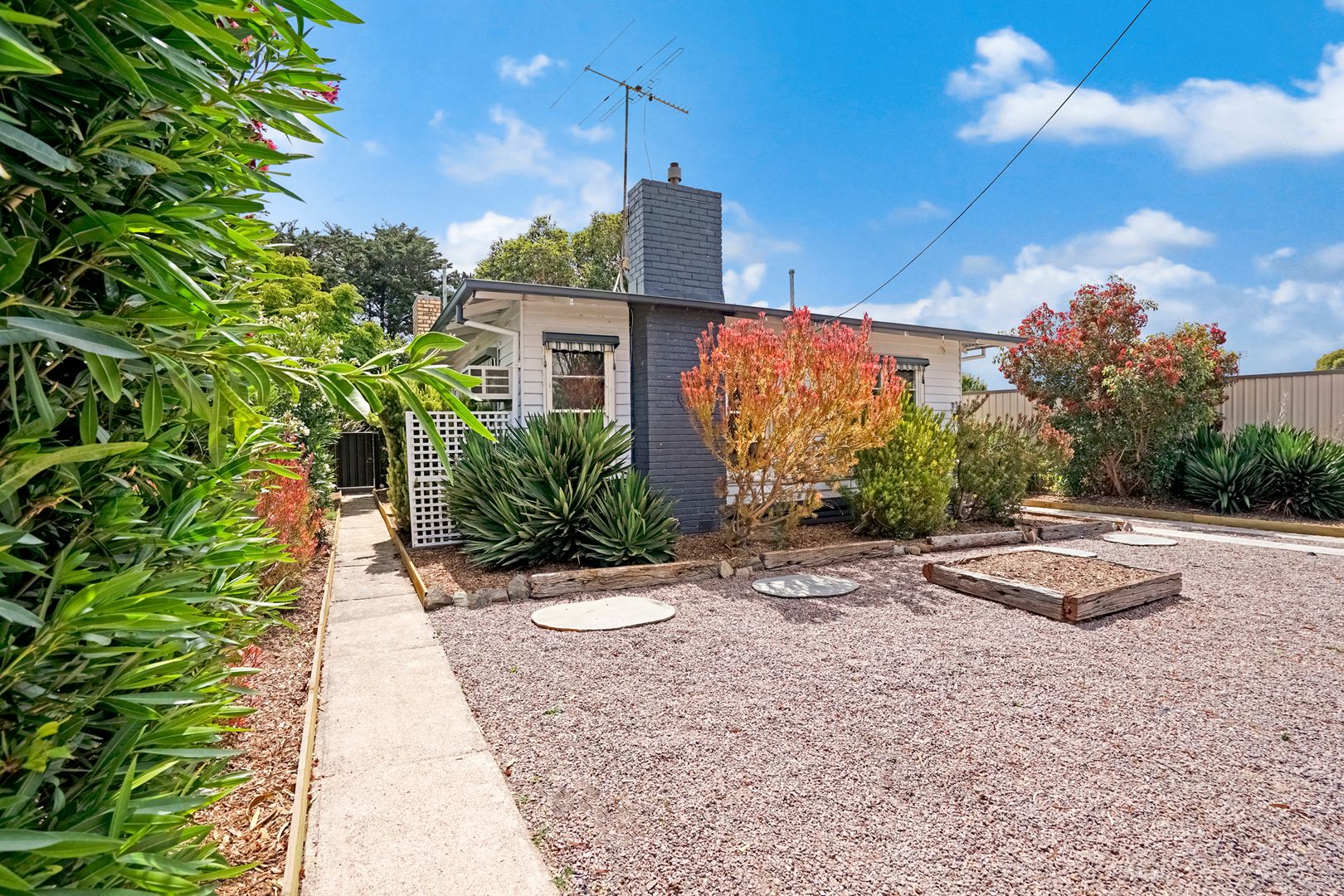 37 Marx Crescent, Ararat | Property History & Address Research | Domain