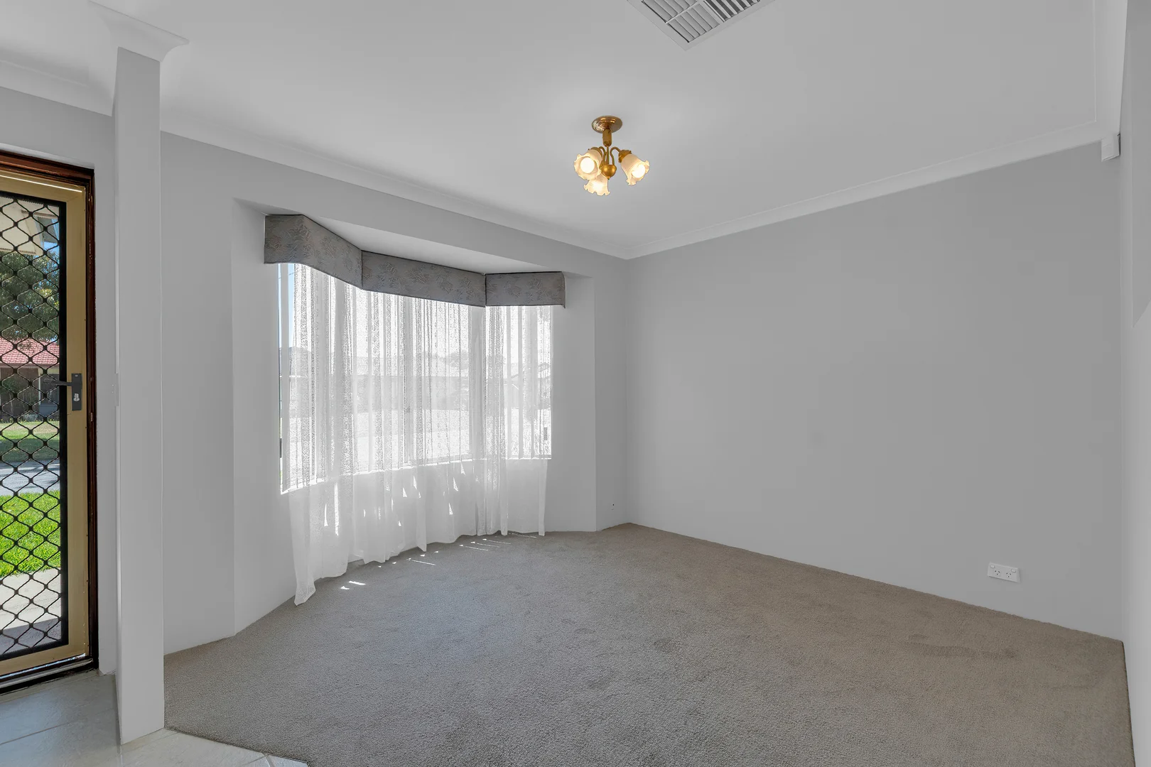 11 Dargin Way, Rockingham WA 6168 - House For Rent | Domain