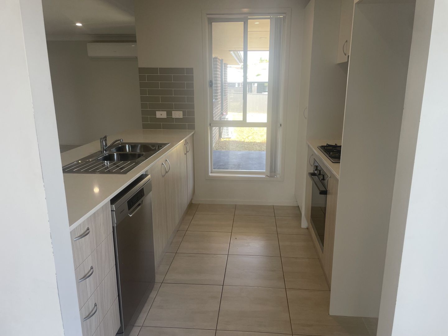 29 Ruby Rd, Rutherford NSW 2320 - House For Rent | Domain