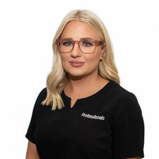 Jessica Warren | Professionals Platinum | Real Estate Agent in Unit 8 ...