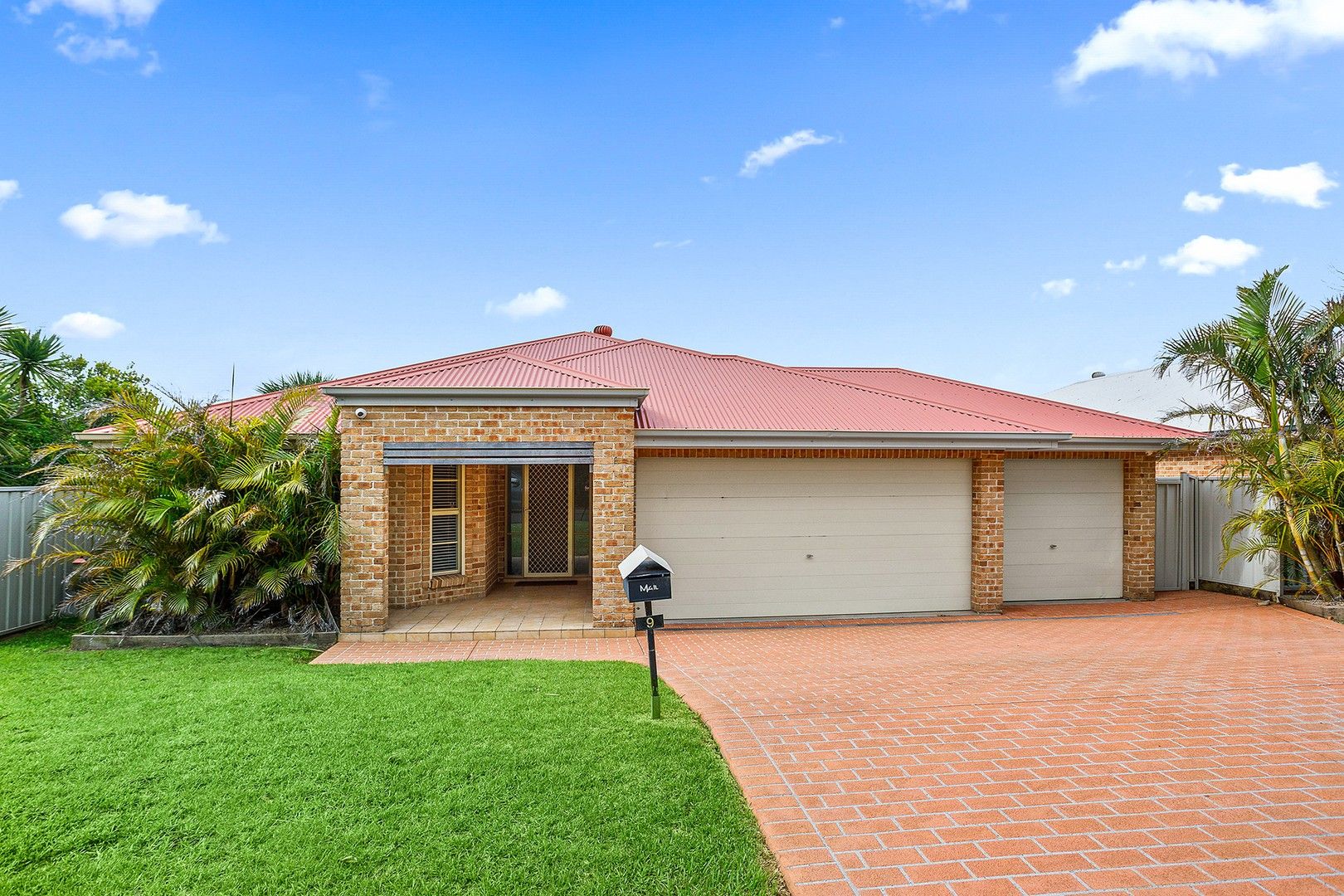 9 Magnetic Ridge, Shell Cove | Property History & Address Research | Domain