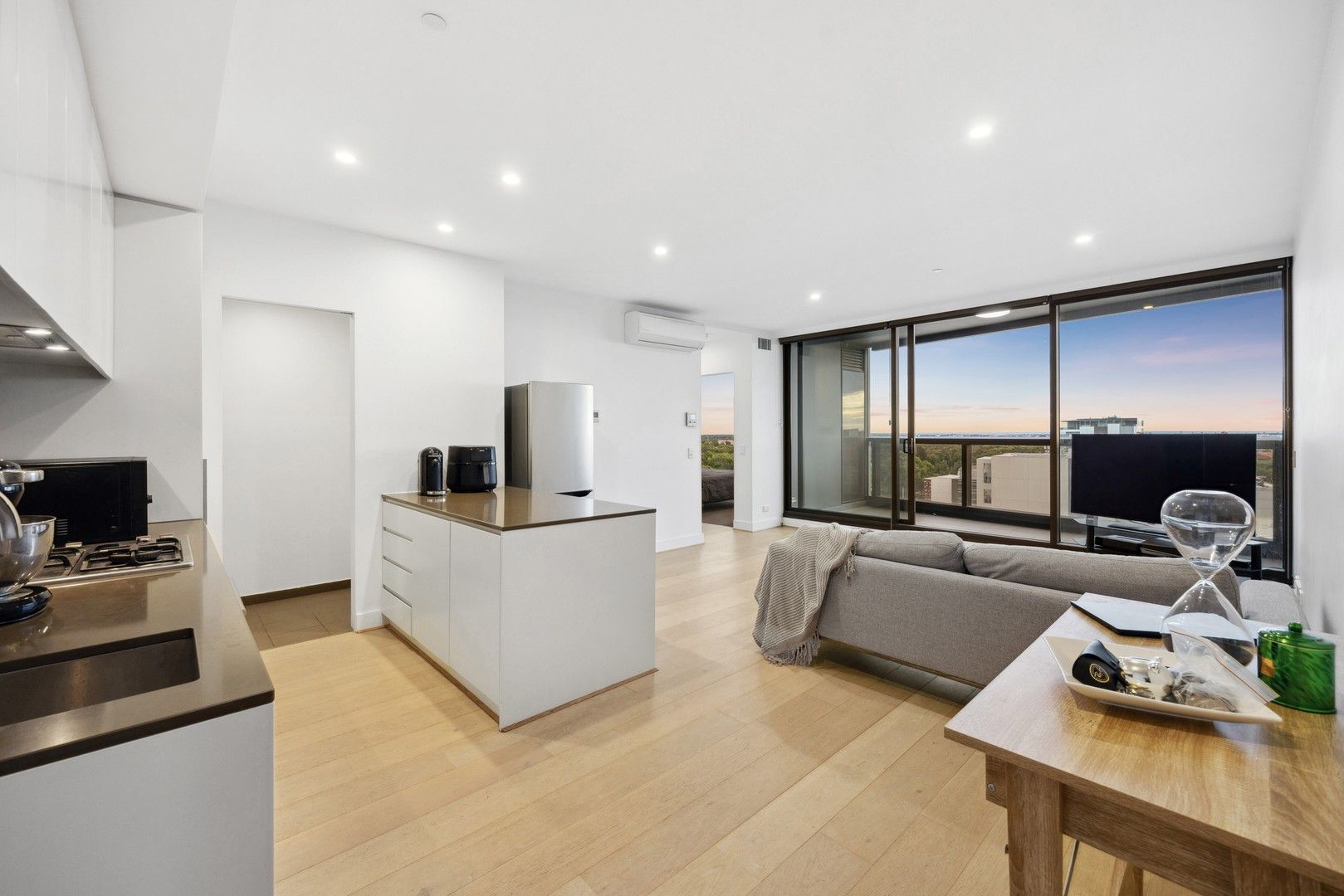 1010/421 King William Street, Adelaide SA 5000 | Domain