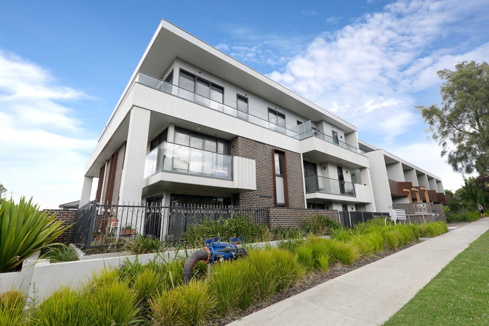 112/1-5 Neil Court, Blackburn South VIC 3130 - Apartment For Rent ...