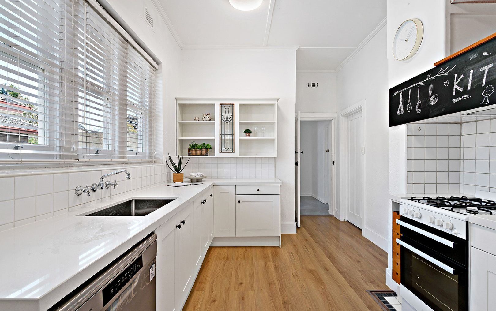 37 Queen Street, Ormond VIC 3204 - House For Rent - $770 | Domain