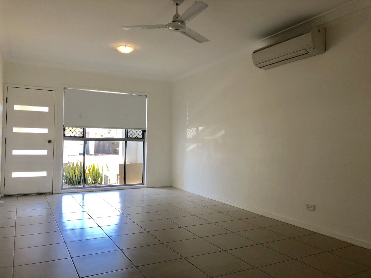 5 Matheson Court, Middlemount QLD 4746 - Townhouse For Rent - $365 | Domain