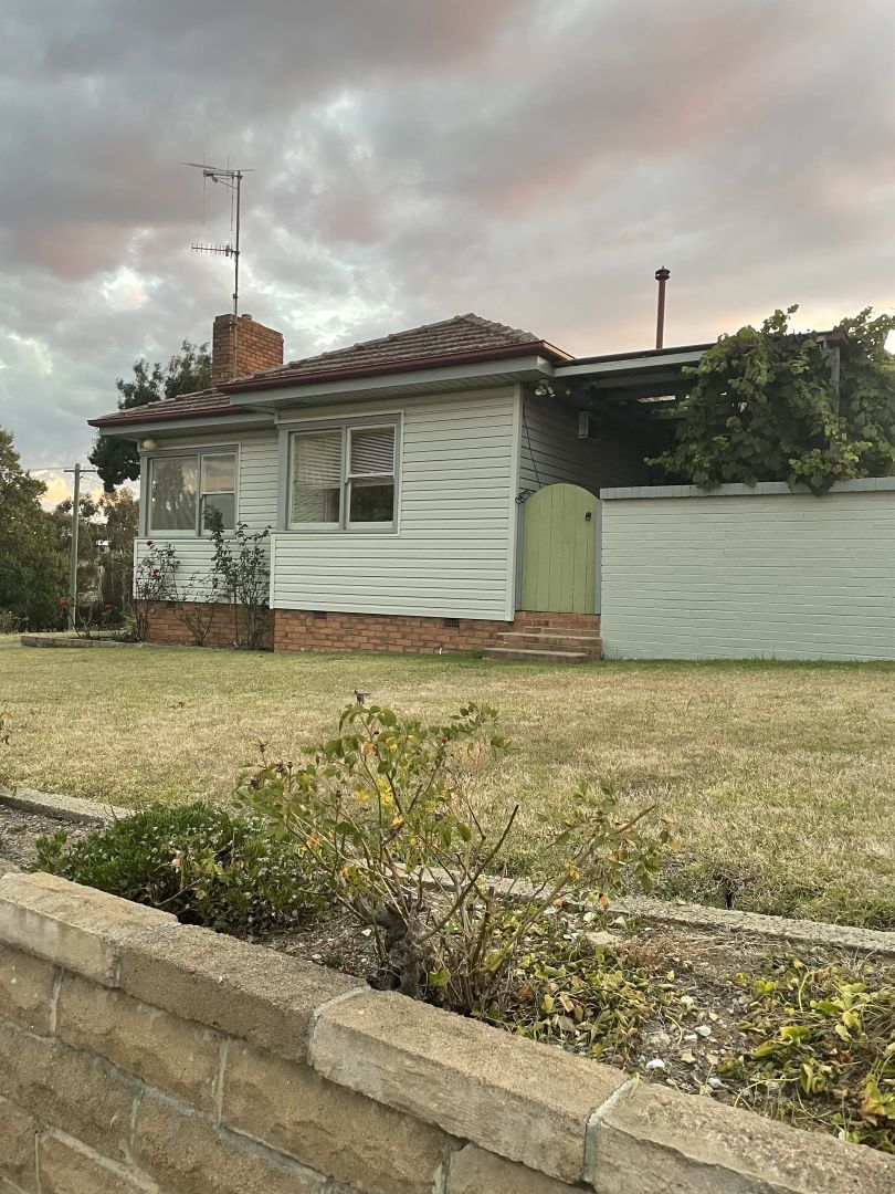 24 Combermere Street, Goulburn NSW 2580 - House For Rent - $500 | Domain