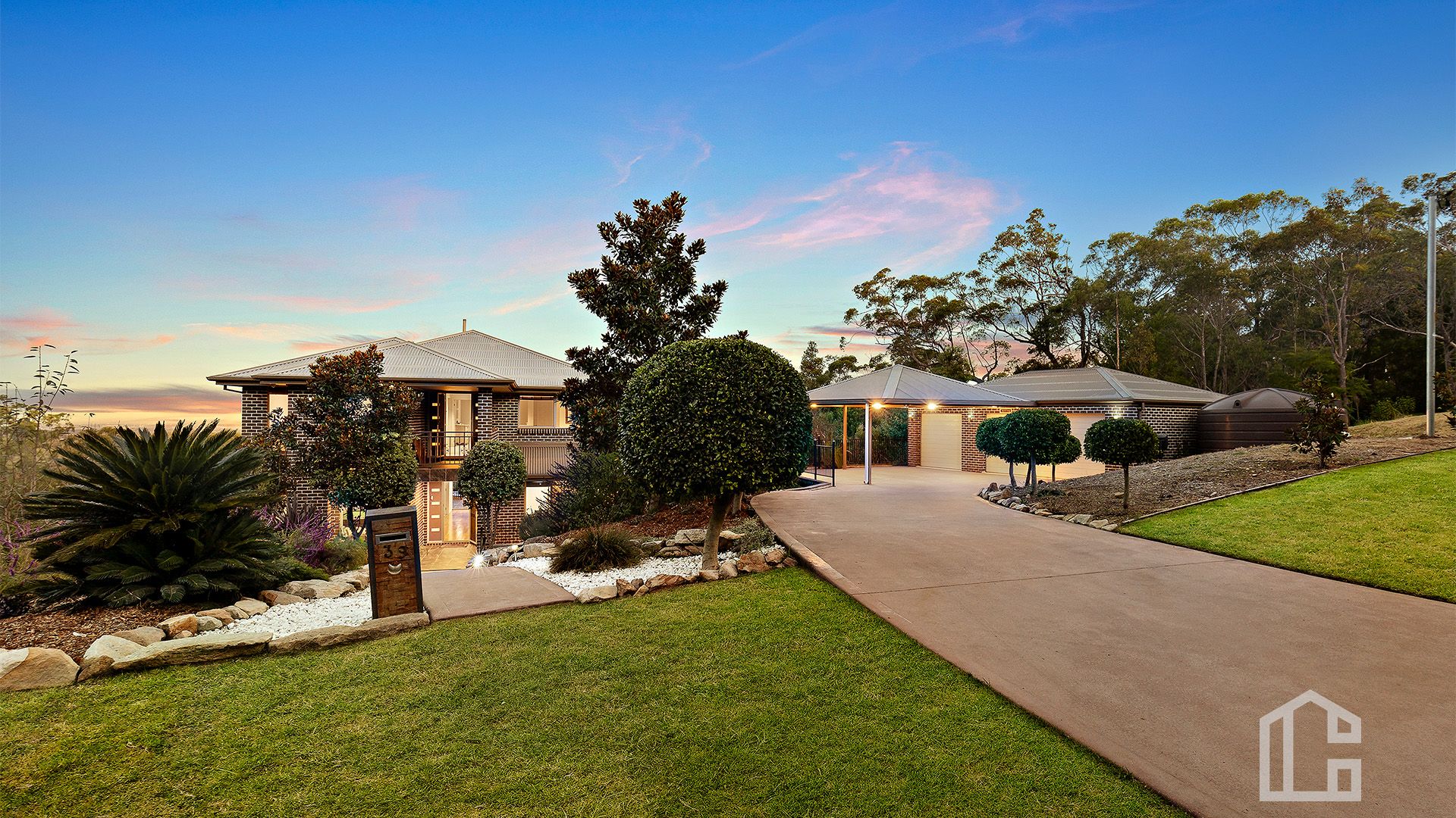 39 Sir Henrys Parade, Faulconbridge NSW 2776 | Domain