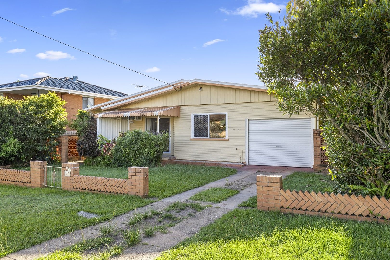 4 Waraba St, Clontarf QLD 4019 - House For Rent | Domain