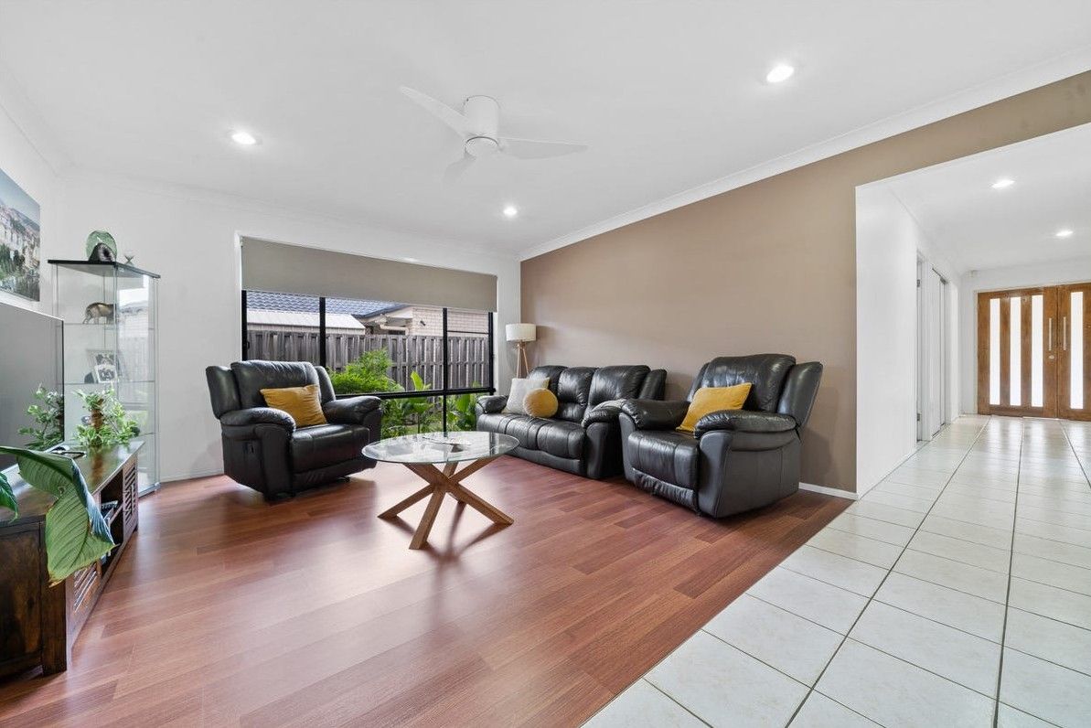 13 Tennessee Way, Berrinba QLD 4117 - House For Rent - $700 | Domain