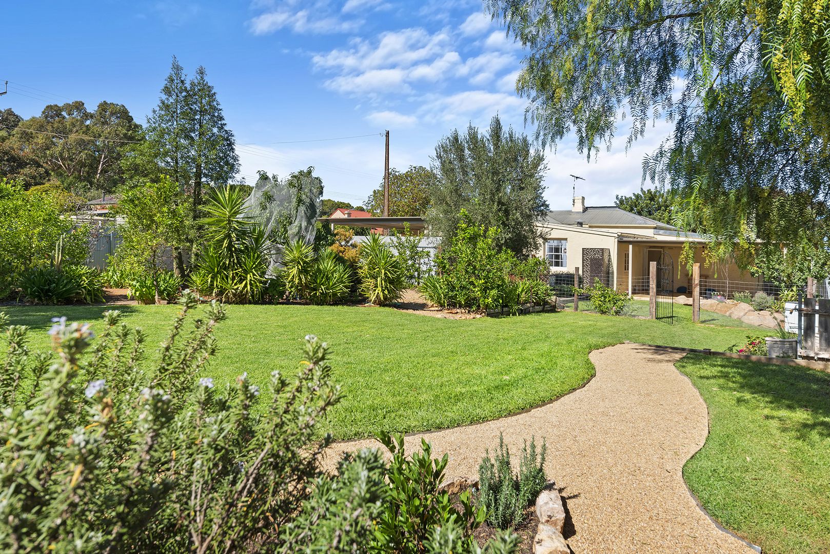 9 Duck Ponds Road, Stockwel | Property History & Address Research | Domain