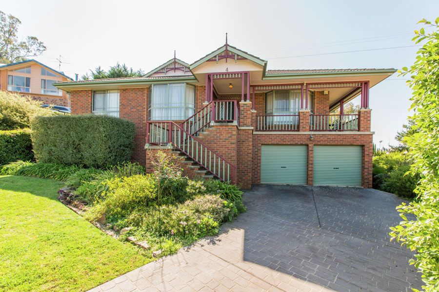 4 Loru Close, Kooringal | Property History & Address Research | Domain