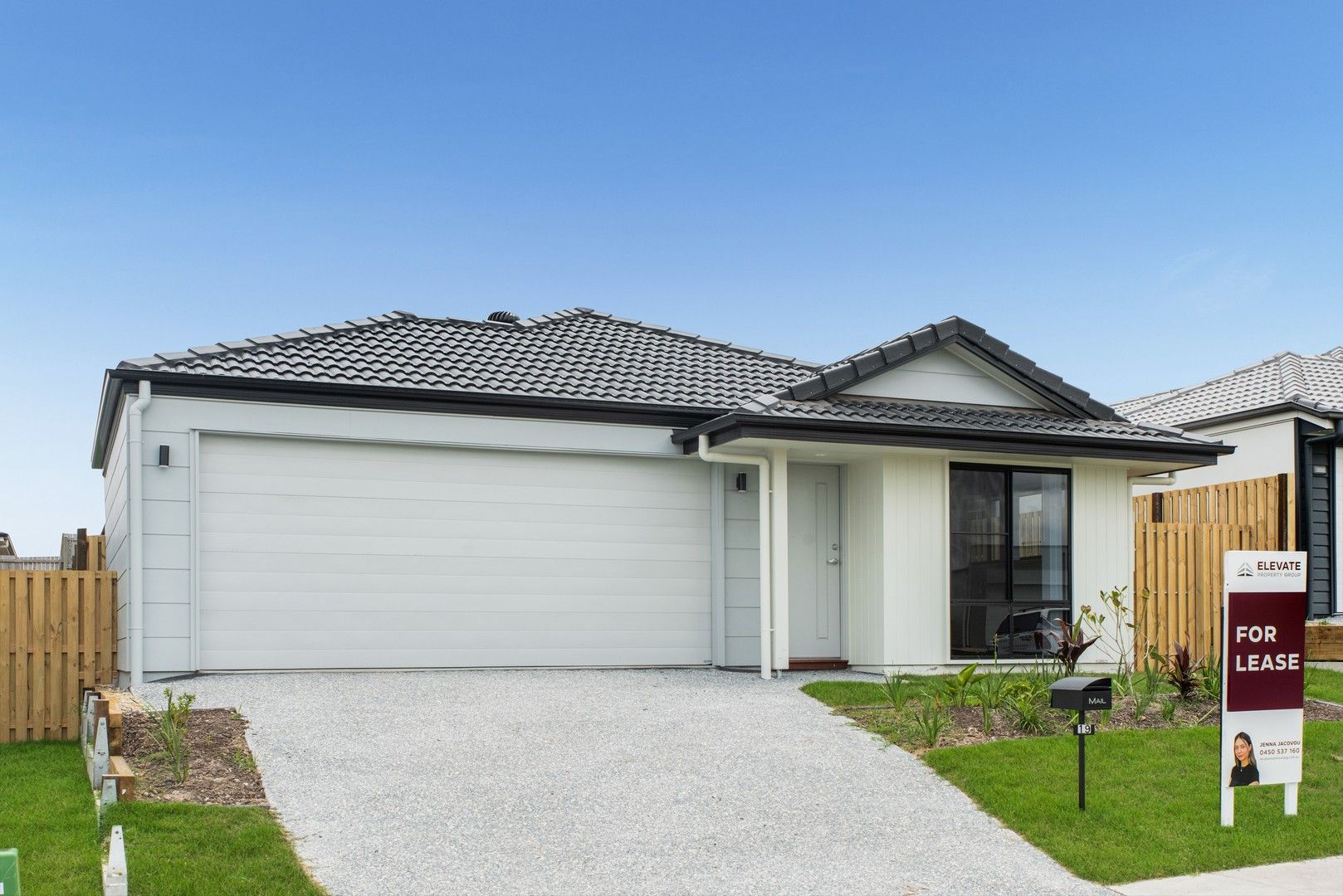 19 Bark St, Park Ridge QLD 4125 - House For Rent | Domain