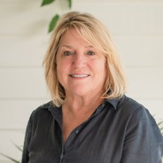 Vicky Innes | Byron Bay Property Sales | Real Estate Agent in 12 Lawson ...