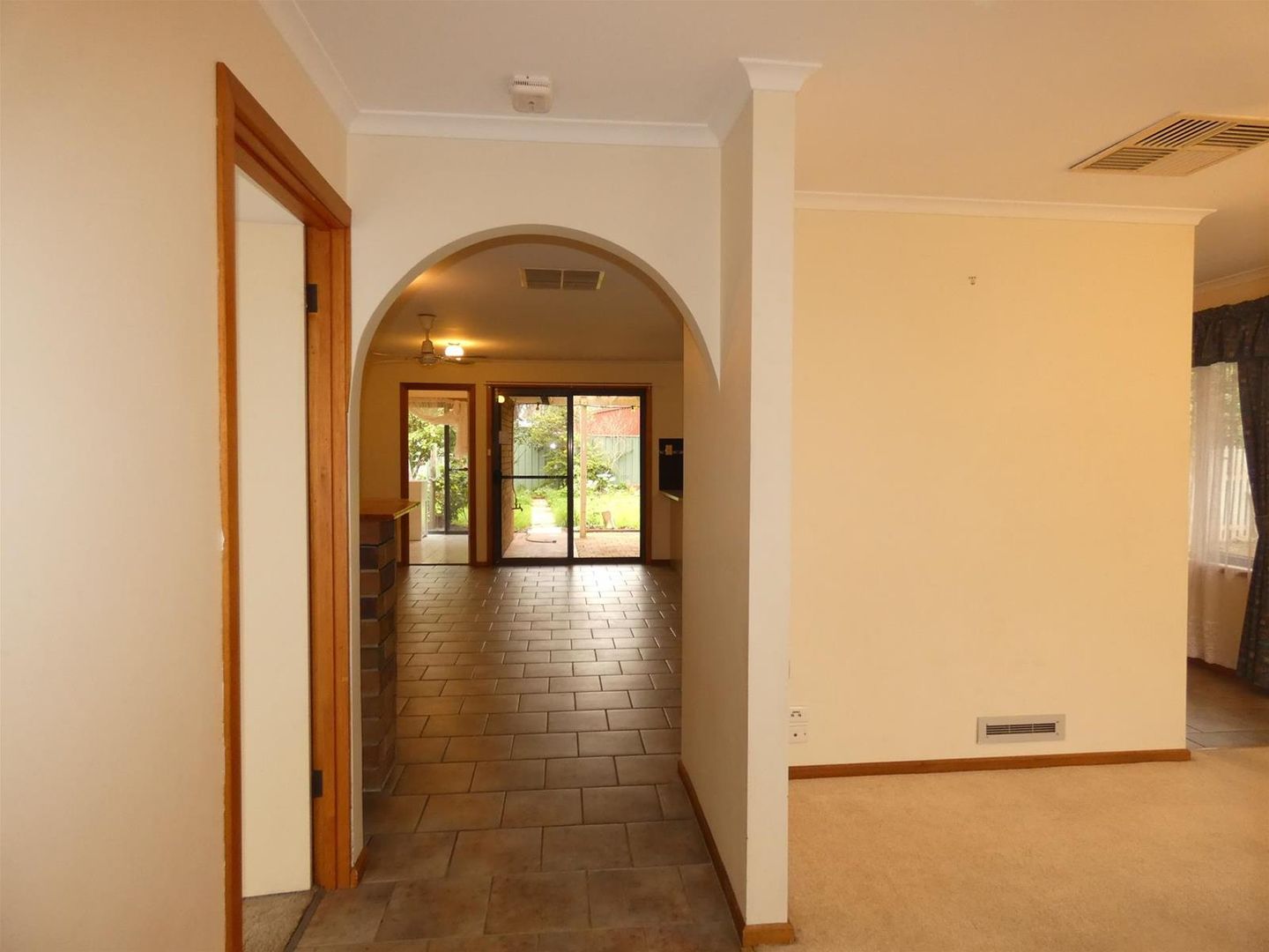 25 Park Lake Boulevard, Blakevie | Property History & Address Research ...