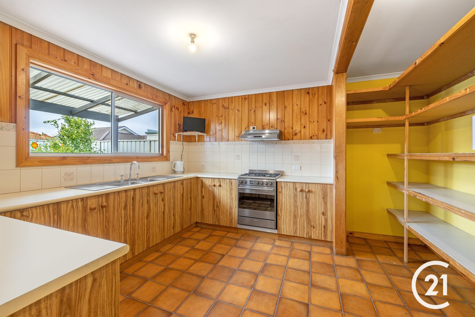 74 Hare Street, Echuca VIC 3564 - House For Rent | Domain