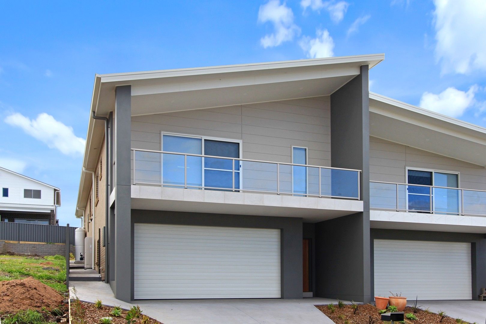 1/21 Elizabeth Circuit, Flinders NSW 2529 - Duplex For Rent | Domain