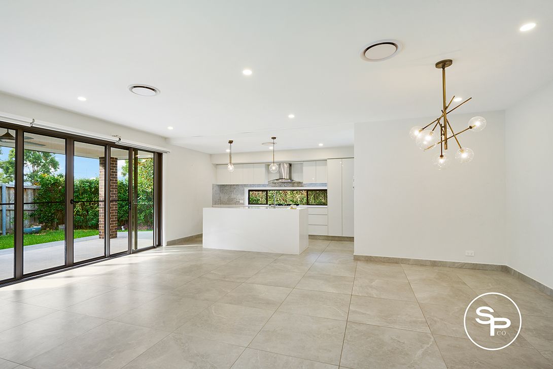 18 Rymill Cres, Gledswood Hills NSW 2557 - House For Rent | Domain