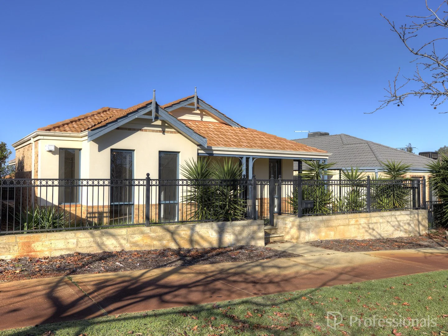 6 Homestead Drive, Clarkson WA 6030 - House For Rent | Domain
