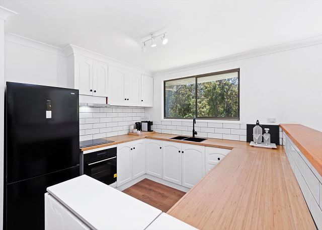 88 Northcove Road, Long Beach | Property History & Address Research ...