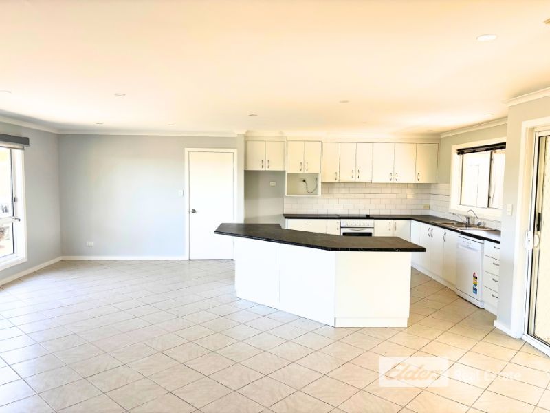 5 De Guichen Dr Drive, Robe SA 5276 - House For Rent | Domain