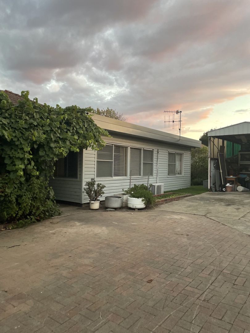 24 Combermere Street, Goulburn NSW 2580 - House For Rent - $500 | Domain