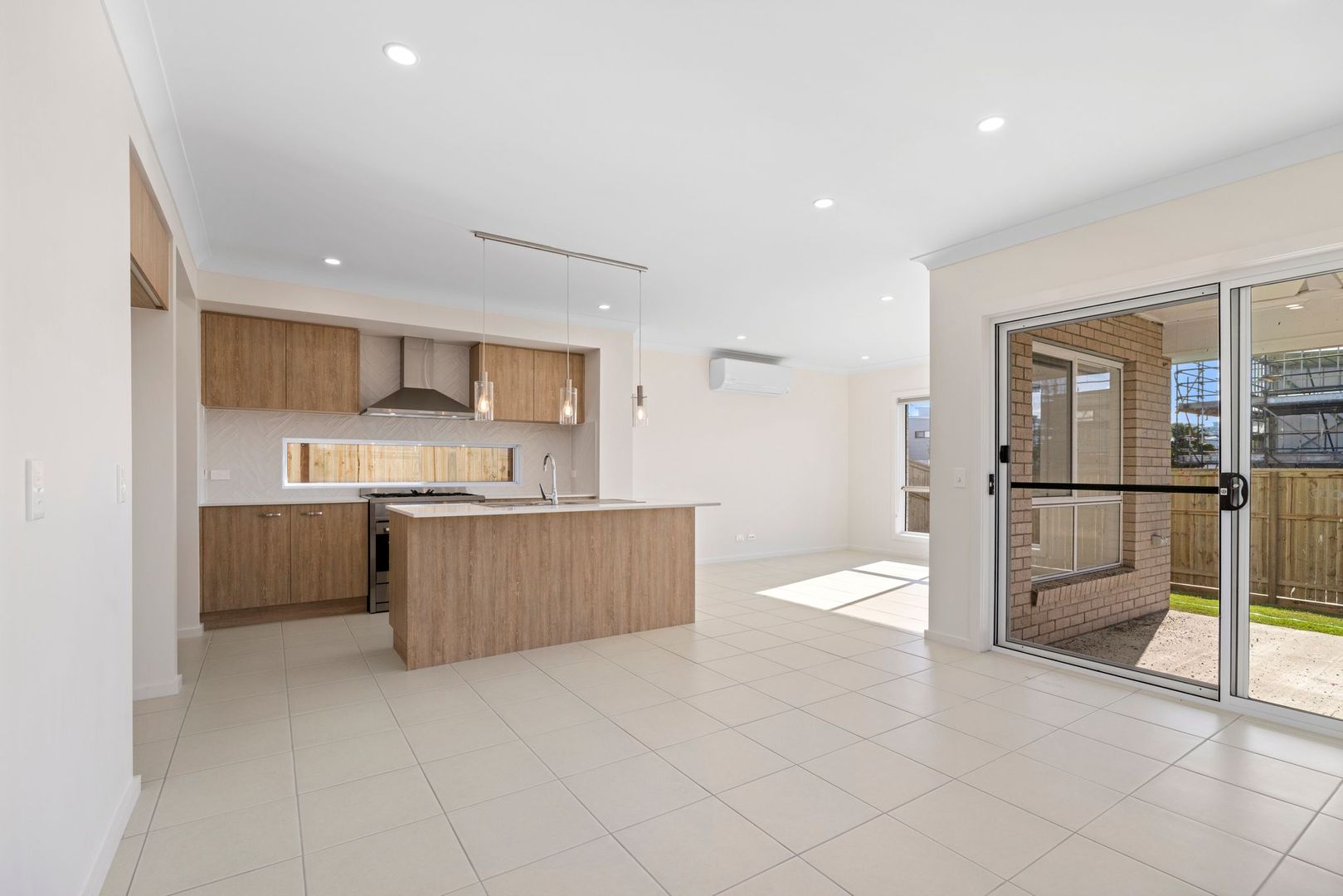 8 Ellis Way, Meridan Plains QLD 4551 - House For Rent - $800 | Domain