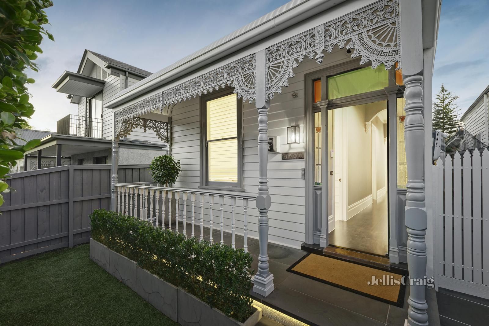 5 May Road, Toorak VIC 3142 | Domain