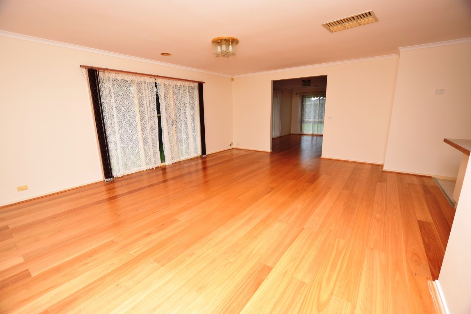 21 Emily Drive, Narre Warren VIC 3805 - House For Rent | Domain