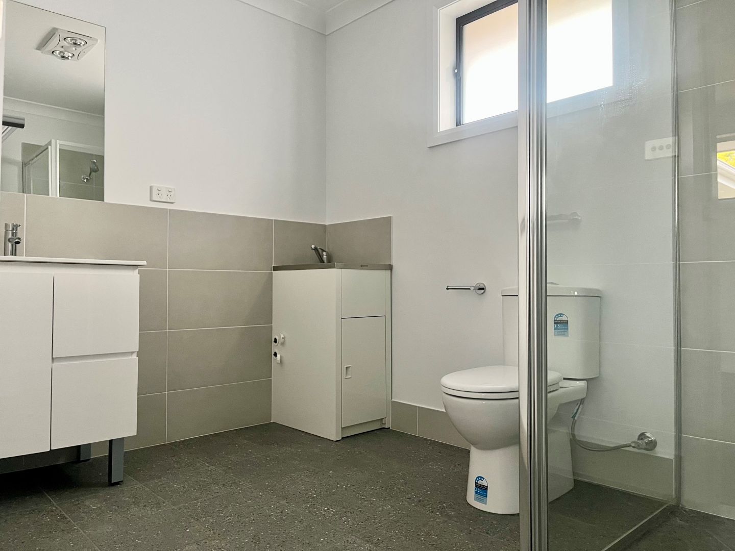 2/7 Angela St, East Tamworth NSW 2340 - House For Rent | Domain