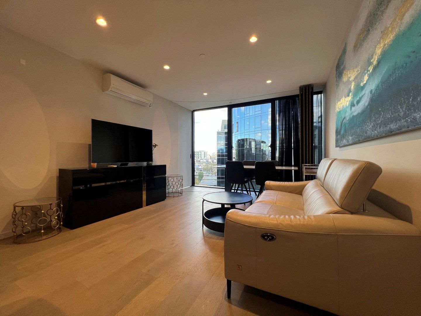 808/601 St Kilda Road, Melbourne VIC 3004 - Apartment For Rent | Domain