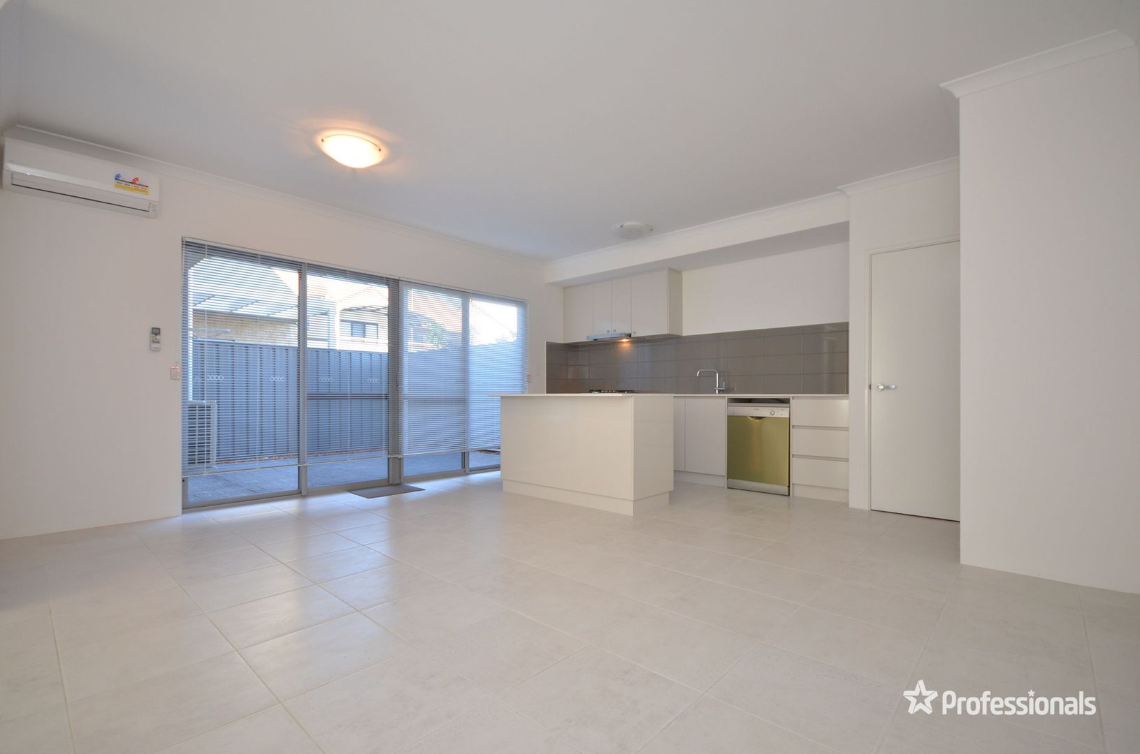 4/37 Second Avenue, Kensington WA 6151 - Townhouse For Rent - $650 | Domain